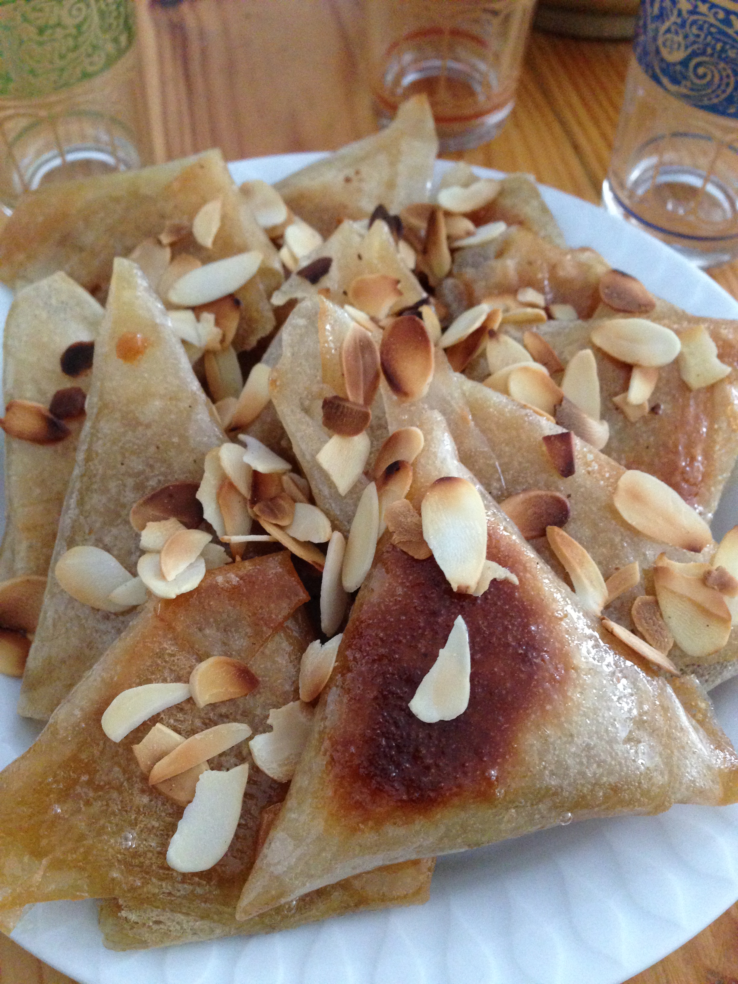 Triangles aux amandes - Famoh - Blog de recettes simples et faciles